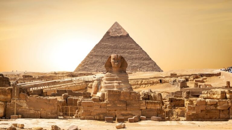 Why Were The Pyramids Of Giza Built? - History of the Pyramids - SciQuest
